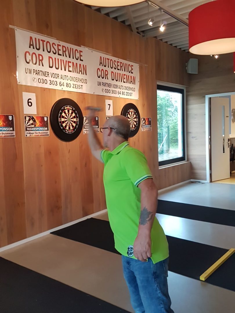Arthur Gijzen wint Peter Dingemans Single Darttoernooi - FC DRIEBERGEN
